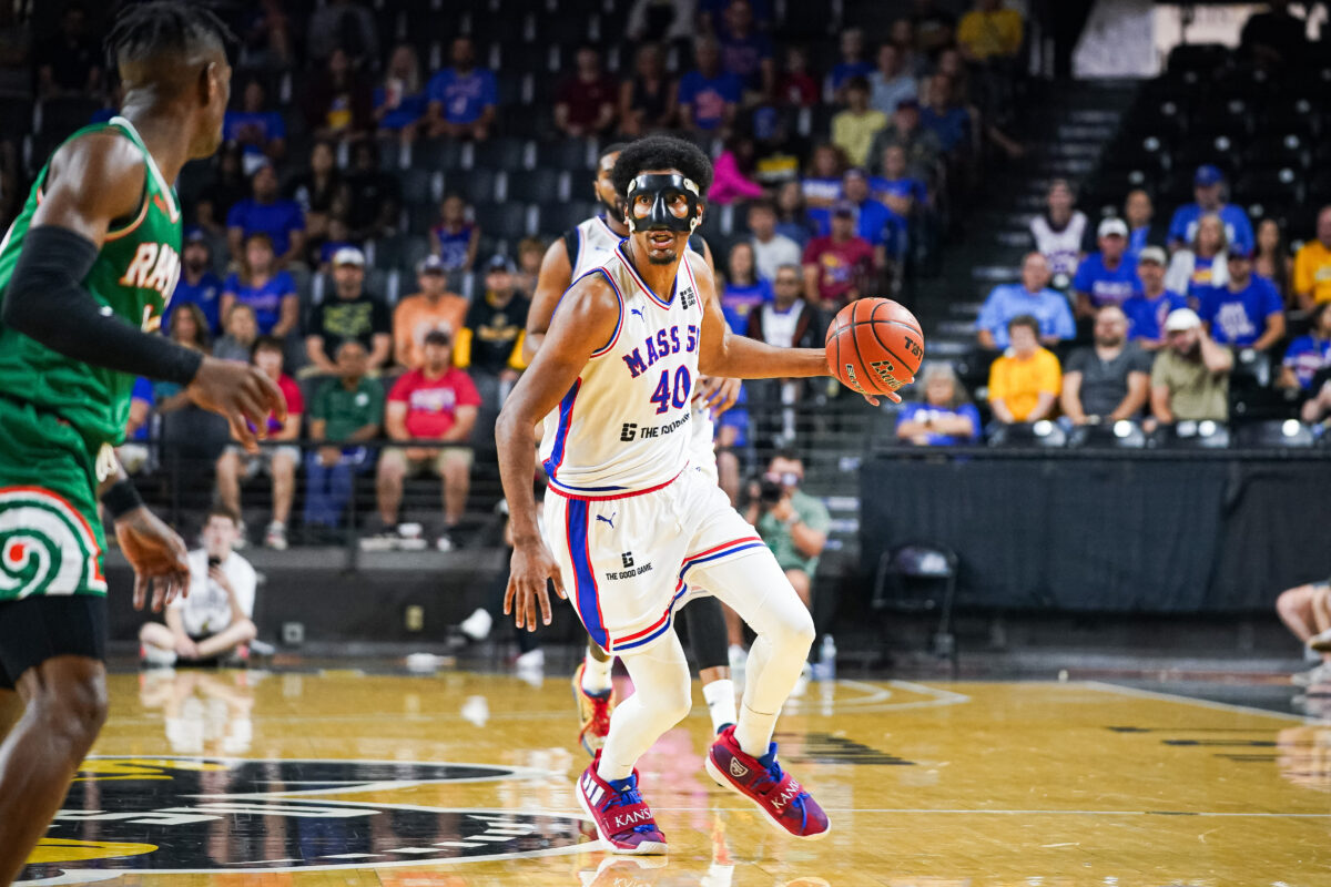 Mason dazzles as Mass Street advances in TBT - KU Sports